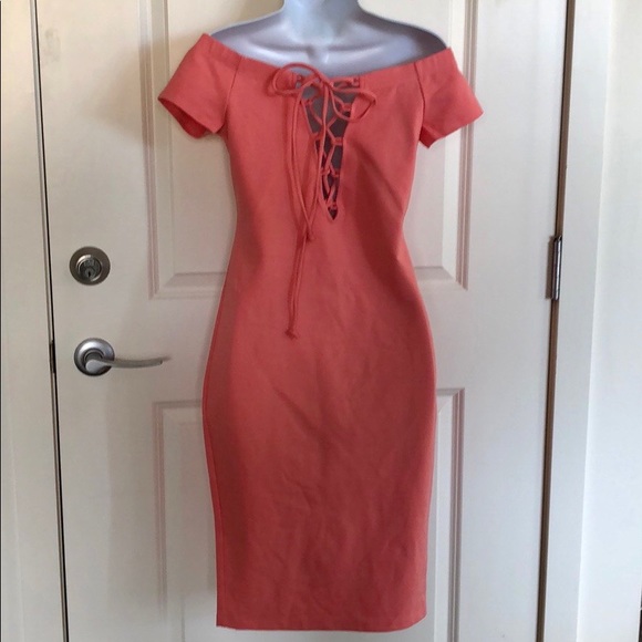 Dresses | Shoulderless Strechy Summer Dress | Poshmark